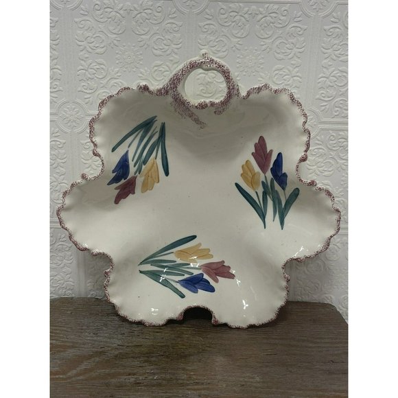 Levine Pottery | Kitchen | Vintage Pottery By Levine Floral Nappy ...